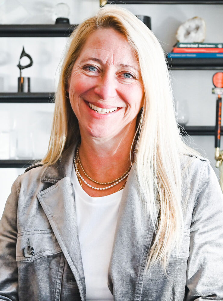 GFM|CenterTable - Team - Experienced & Passionate Communicators